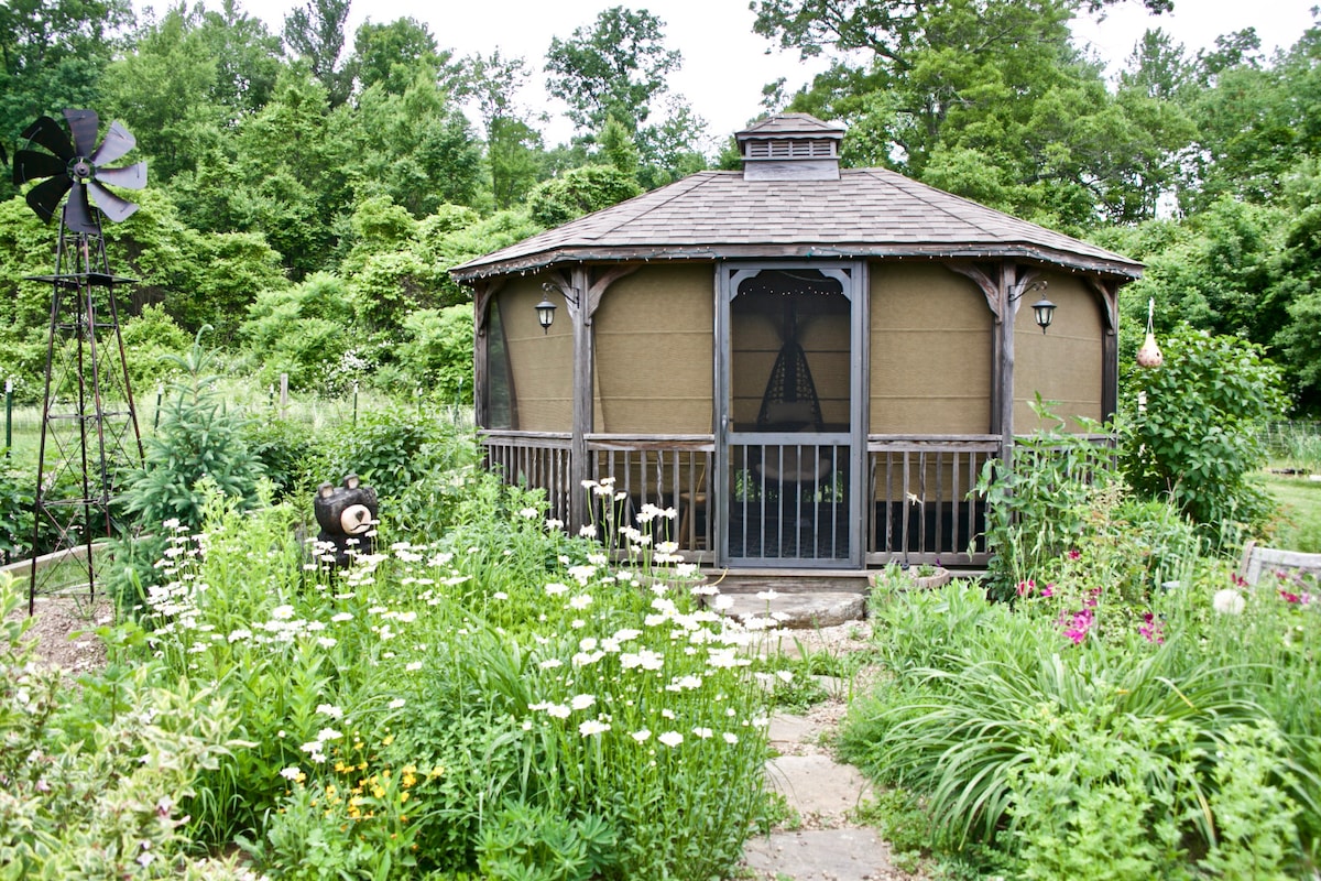 Treehouse - Countryside - Farm Animals - Fire Pit | Willington | Mill ...