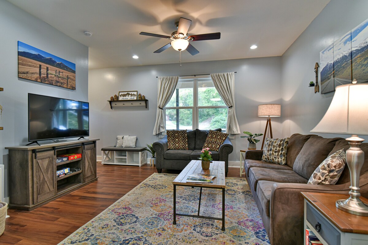 3 Miles To Downtown - Family & Pet Friendly - Asheville, NC