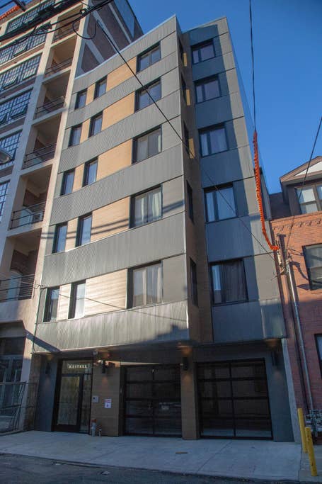 Rail Park Studio In the Kestrel Building | Philadelphia | Kestrel Hotel