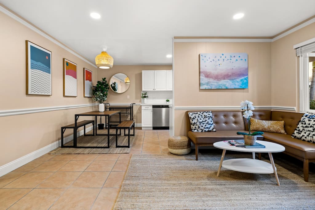 Surf Station #2 | 1br Walk To Beach & Funk Zone - Santa Barbara, CA