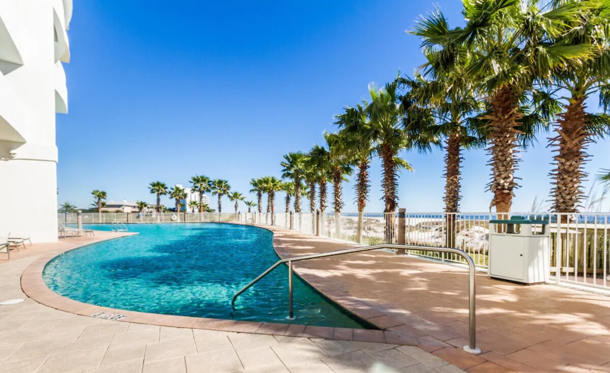 Oceanfront Gem with Hot Tub & Ocean View|Sleeps 12 | Orange Beach ...