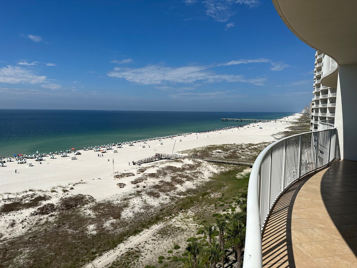 Oceanfront Gem with Hot Tub & Ocean View|Sleeps 12 | Orange Beach ...